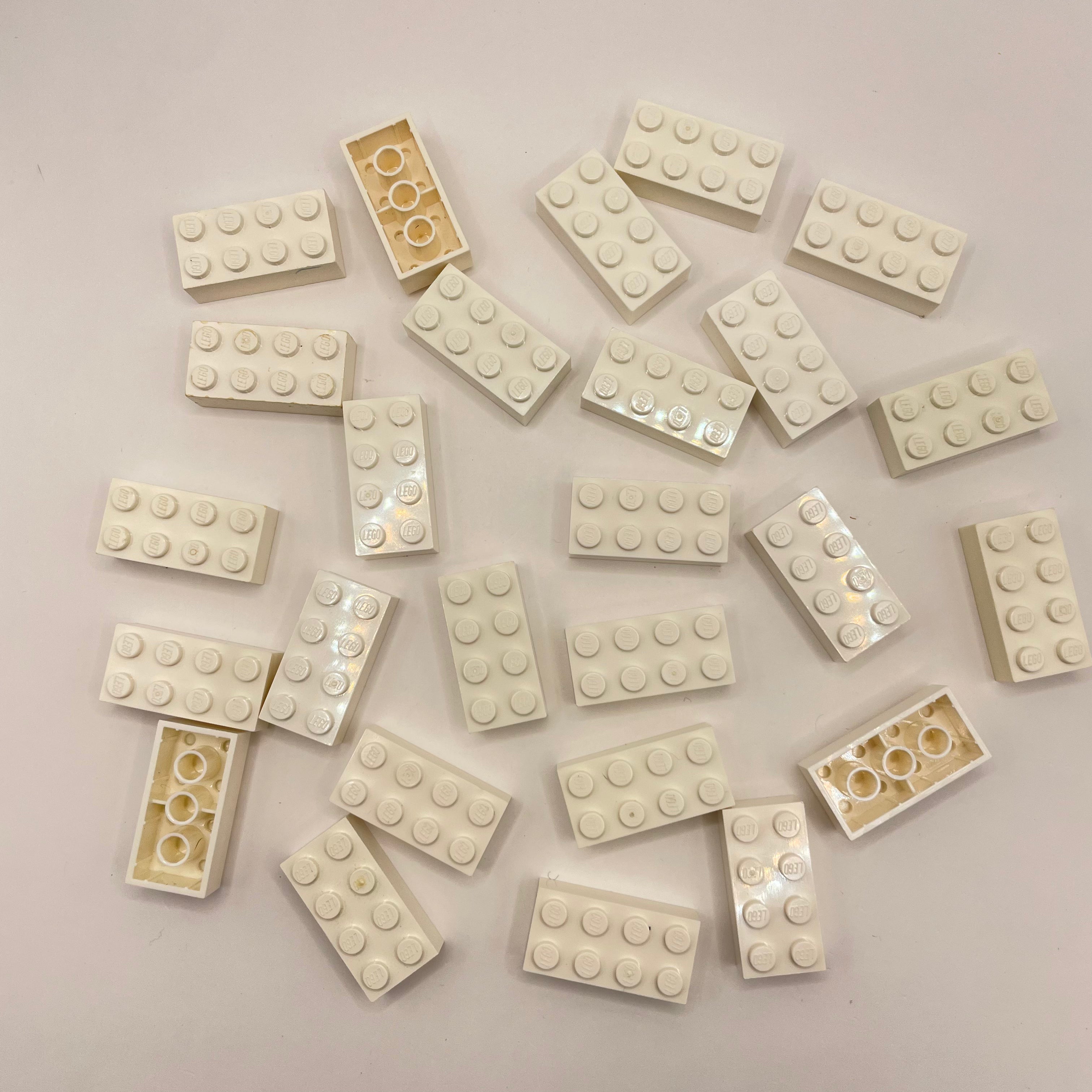 LEGO 2 x 4 Bricks, White, 25 Pieces – Brick Cycle