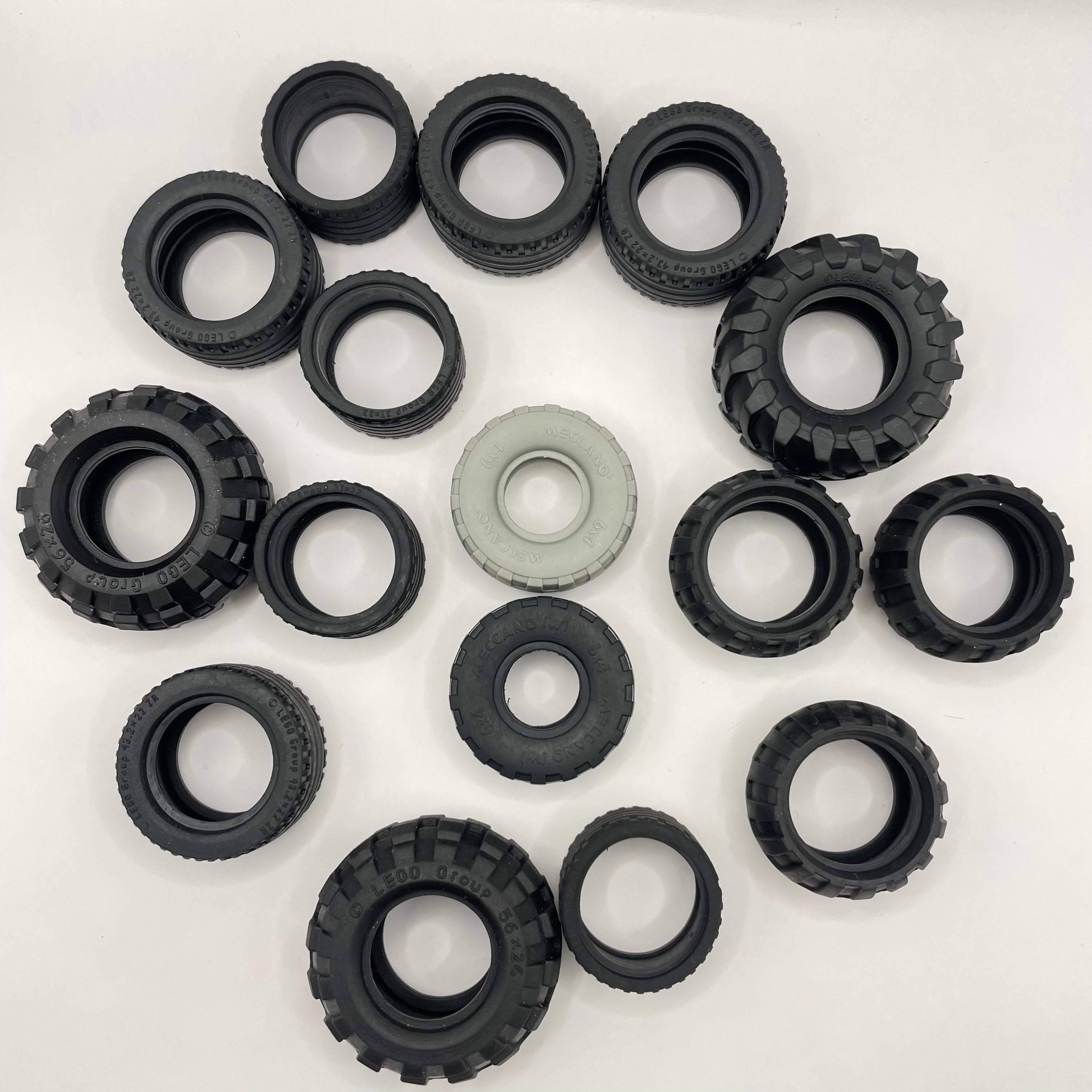 LEGO Medium Tyres, Mixed Colours, 16 Pieces – Brick Cycle