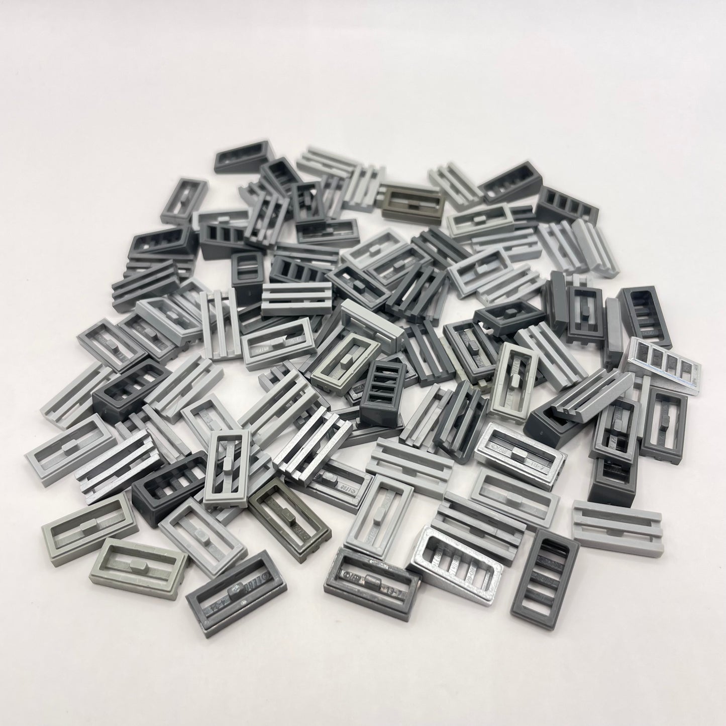 LEGO Grills, Grey and Silver, 100 Pieces – Brick Cycle