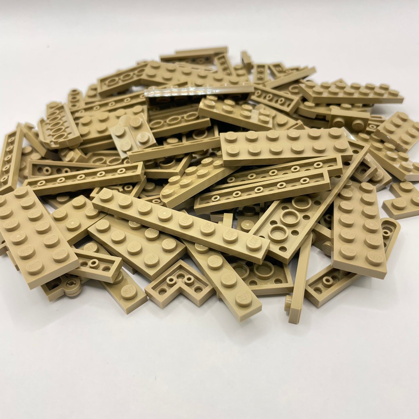 LEGO Small Plates, Dark Tan, Approx. 95g – Brick Cycle